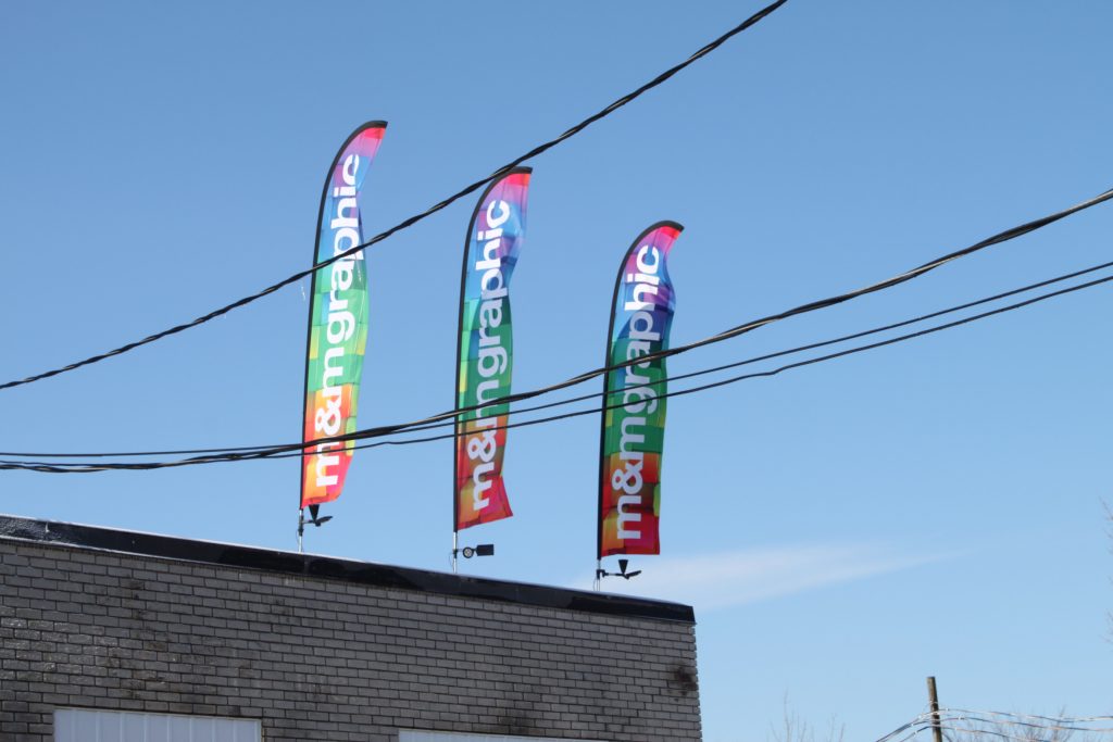 Windsail Flag Produced in Montreal (canvas and structure) - M&M Graphic